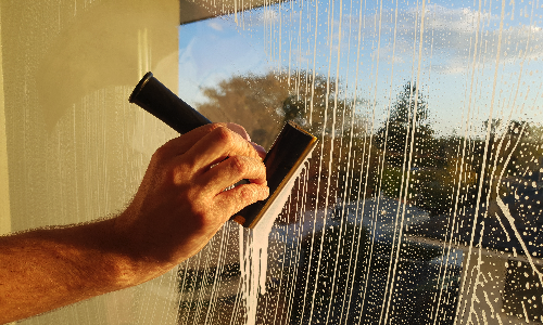 Creative Window Cleaning – Precise & Detailed Window Cleaning